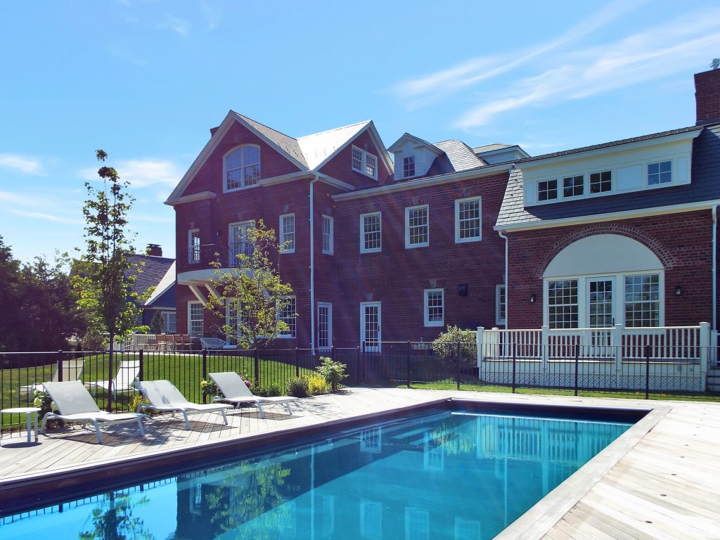 5020 Grosvenor Avenue - Villanova Heights